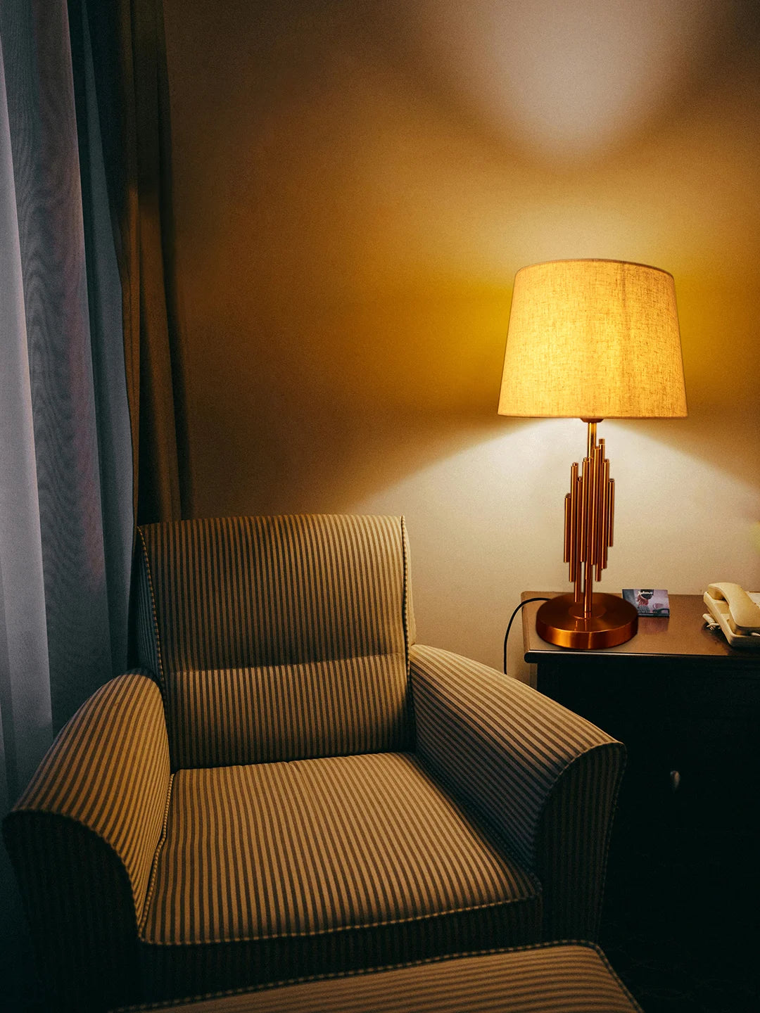 MONOLITH TABLE LAMP – prosper-lighting